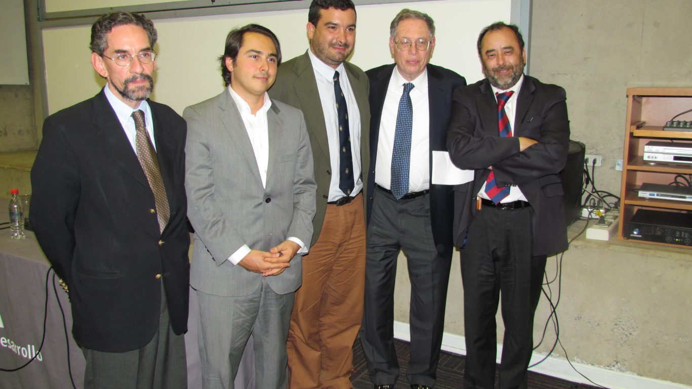 Charla de Richard Epstein: La regulación estatal y los mercados libres/UDD