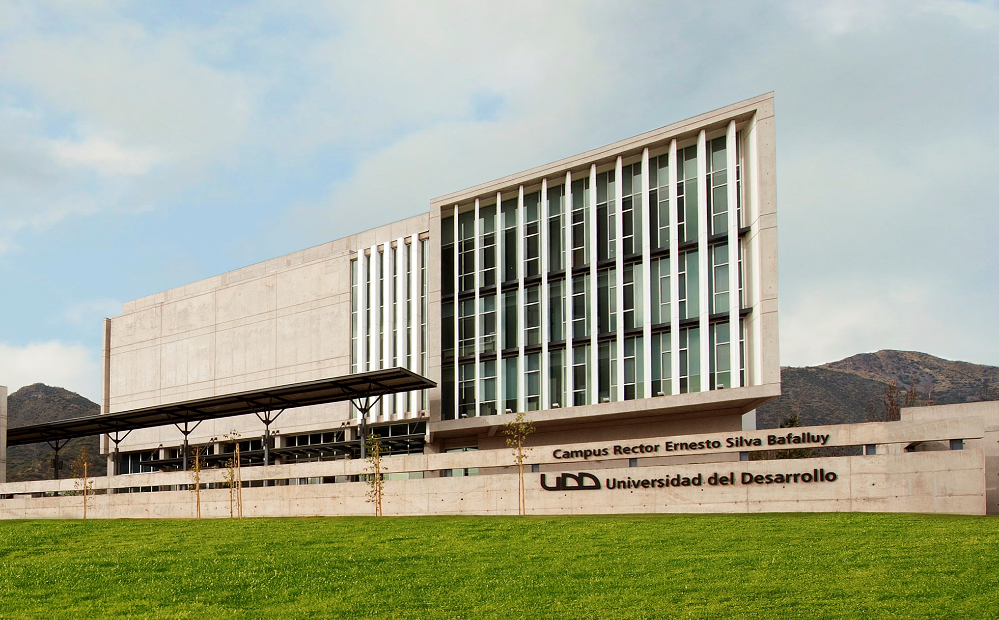 Intercambios en la UDD - UDD