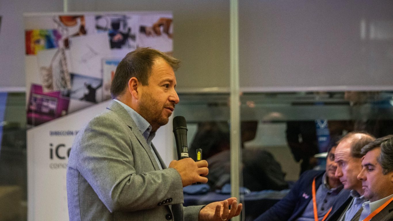 Gabriel León en Seminario sobre Propiedad Intelectual y su importancia ...