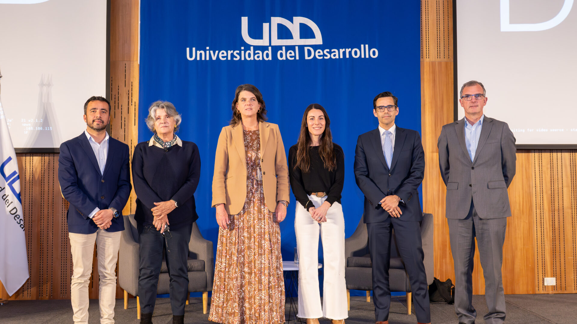Seminario Educa 2025: UDD y LyD reflexionan sobre los desafíos del sistema educativo - UDD